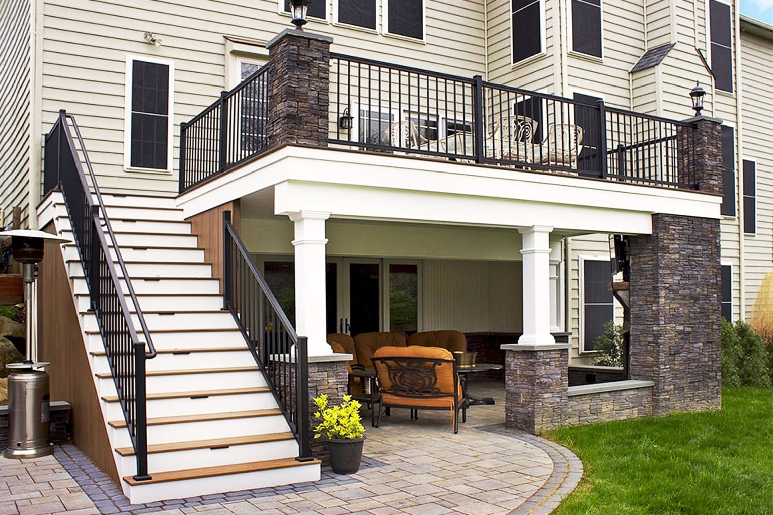 Deck Builder Contractor Services | Dream Decks